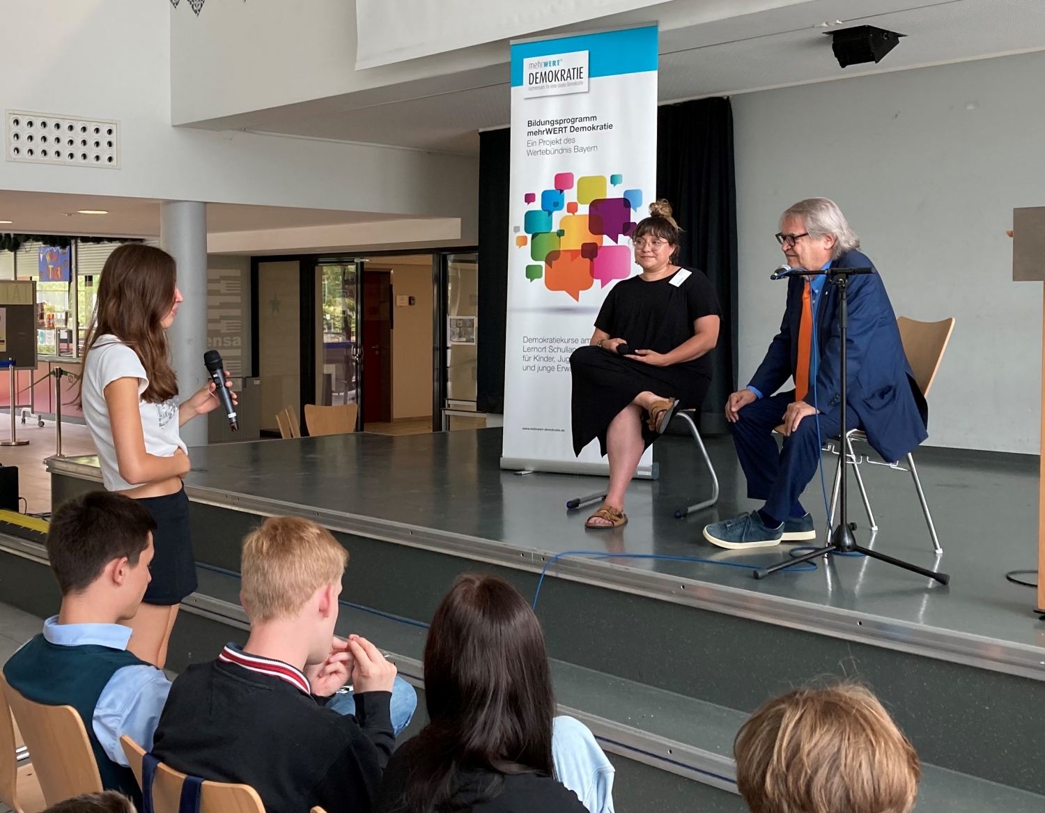 Weil ihr für uns sprecht?! Jugendliche begegnen Helmut Markwort, MdL ...